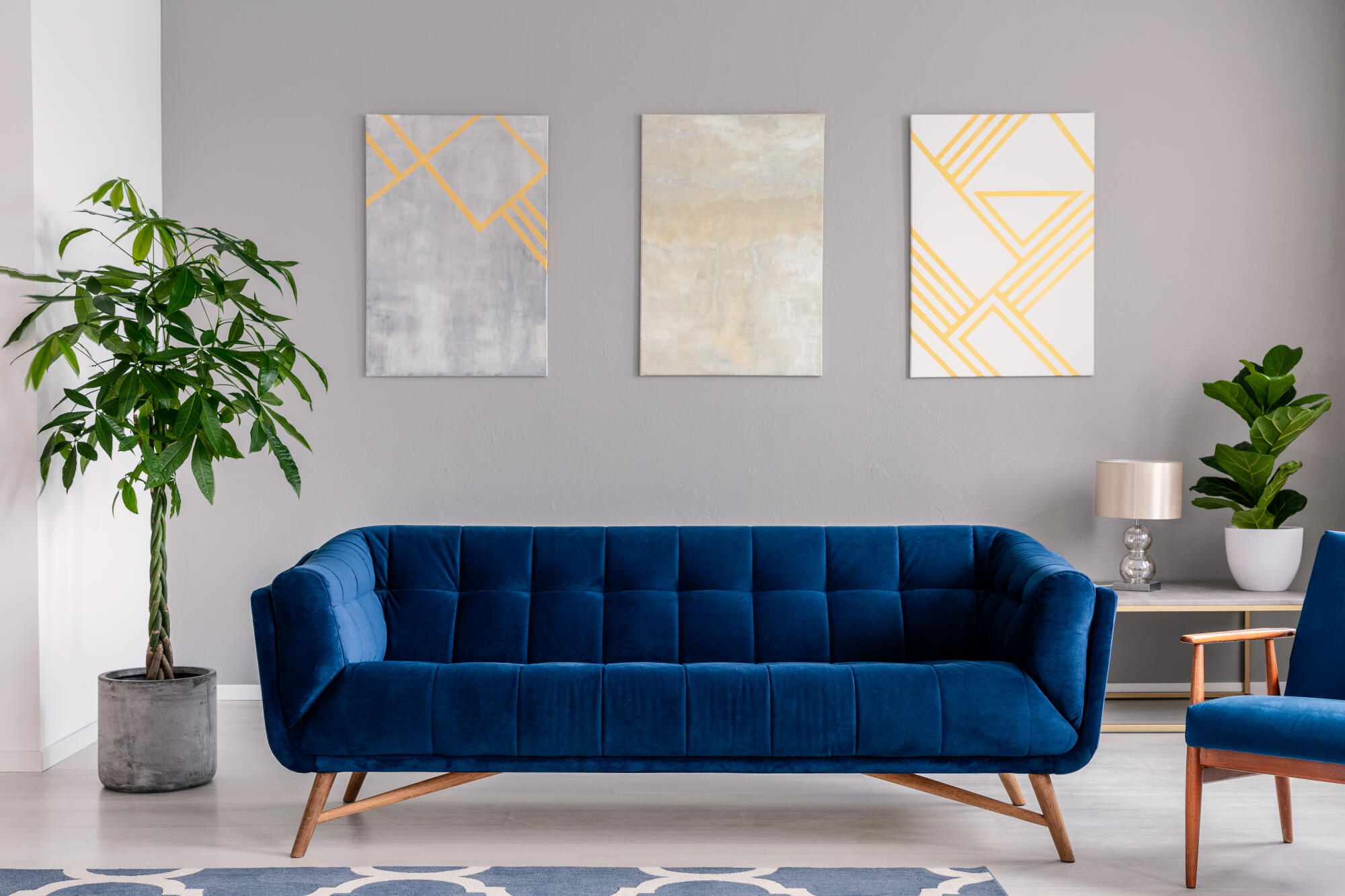 Selecting the Perfect Waiting Room Couch: Key Considerations