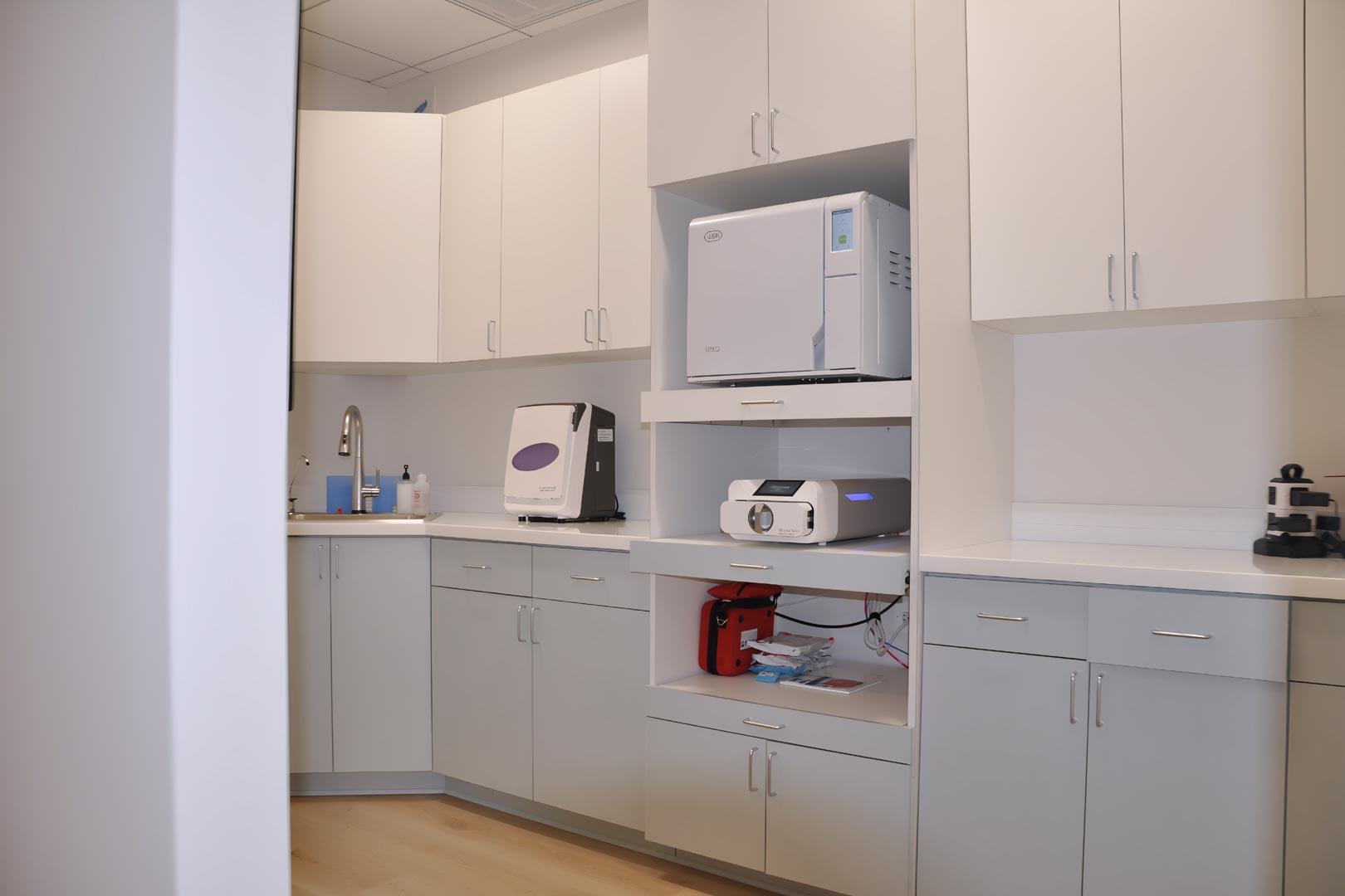 Dr mark a huie, dds, plc | Interior Design Portfolio