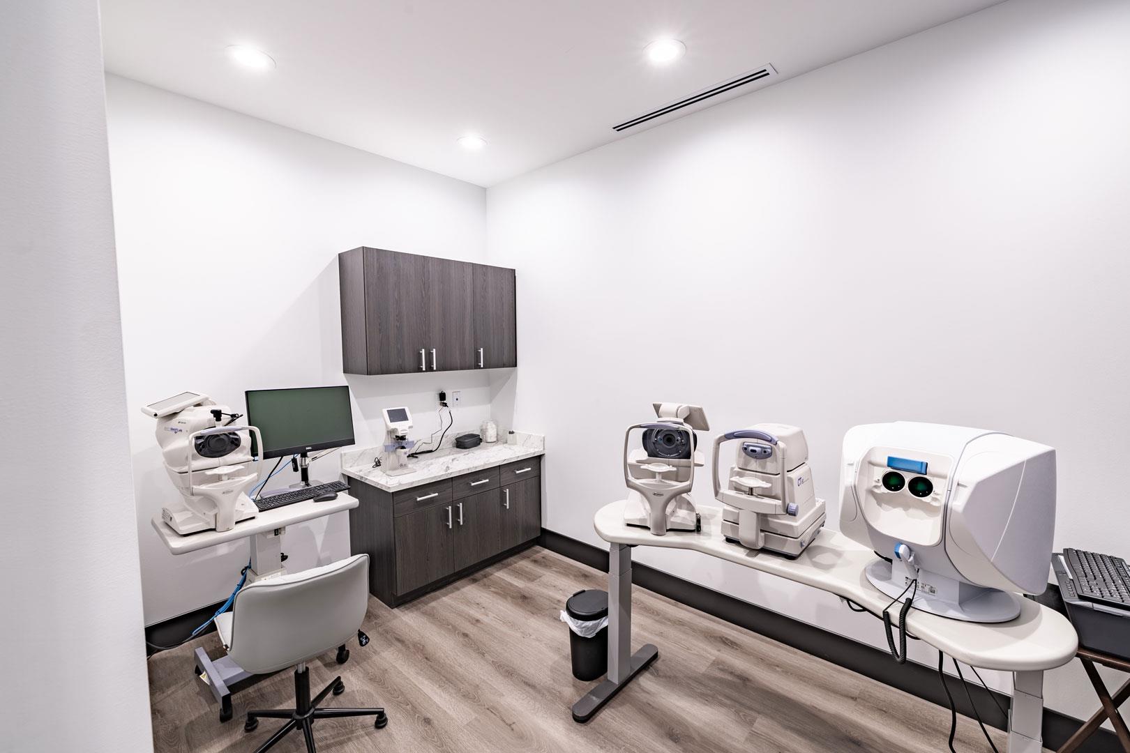 Impressions eye care | Interior Design Portfolio