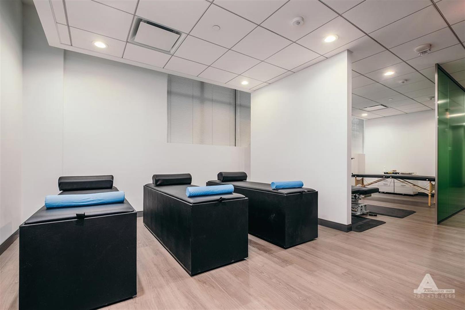 Rx wellness spine & health | arlington | Interior Design Portfolio